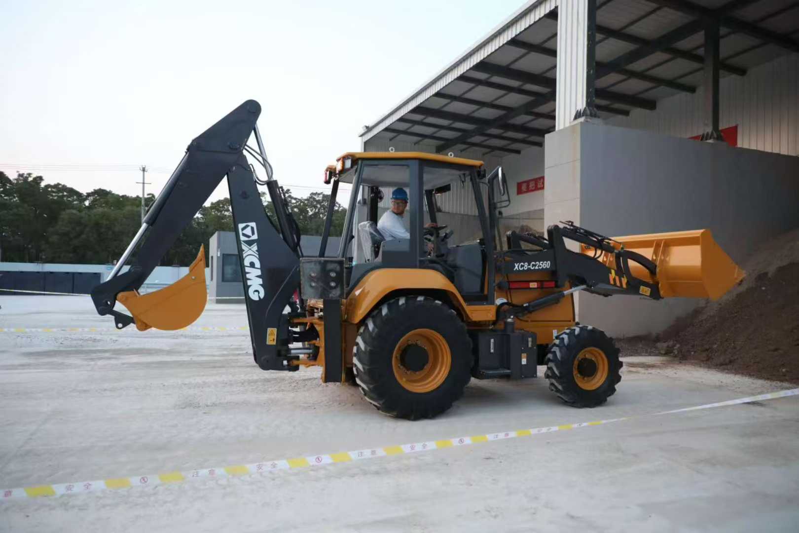 XCMG Backhoe Loader In Stock – Ready for Immediate Delivery - Henan ...
